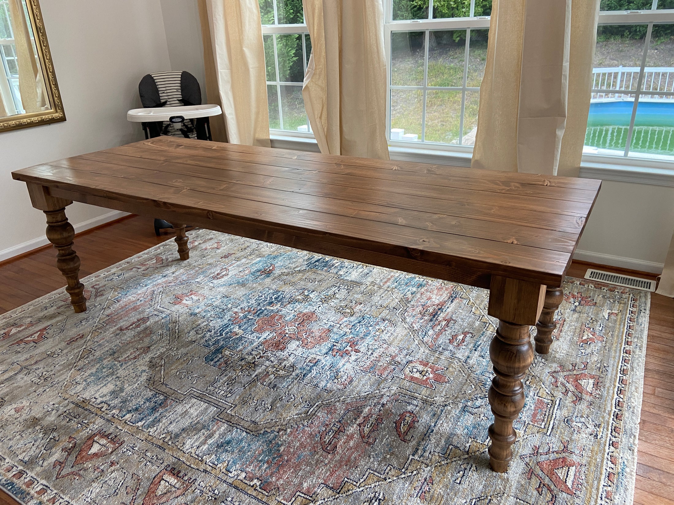 Bellvale Modern Turned Leg Table – South Plank House